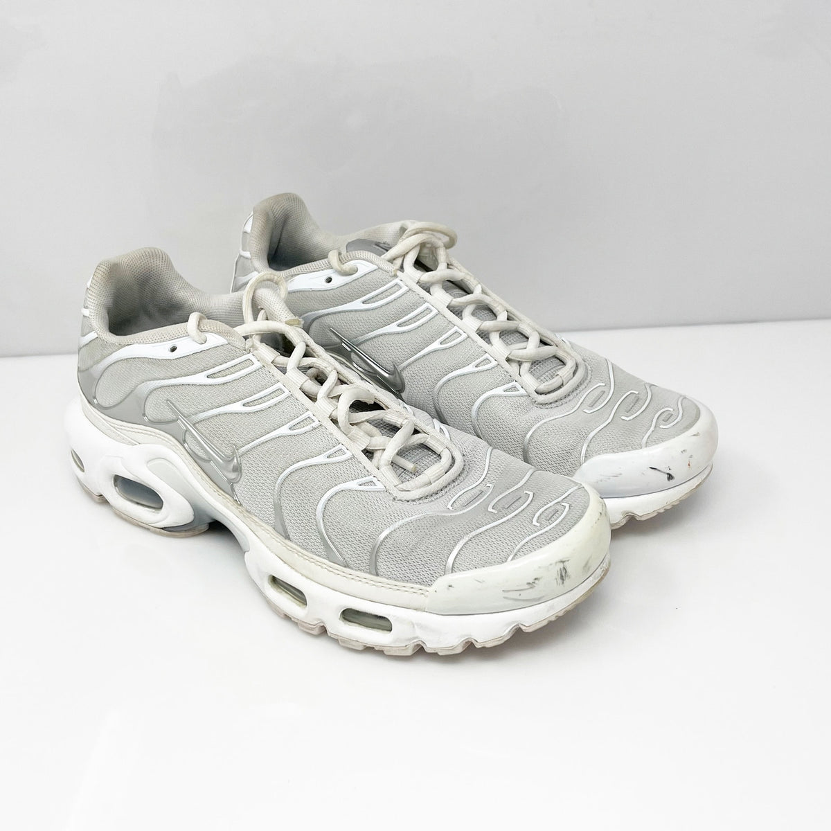 Nike Womens Air Max Plus FV0952-100 Gray Running Shoes Sneakers Size 8 ...